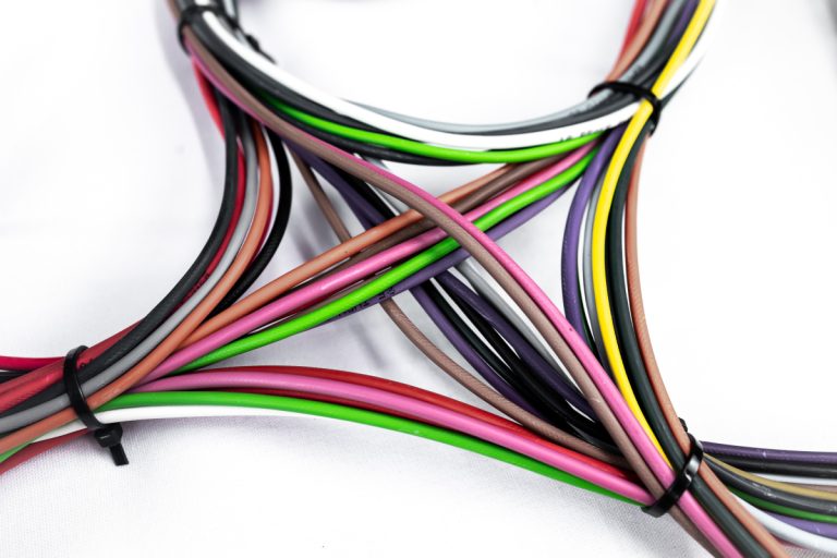 12 Circuit Wiring Harness Kit, Suit Chev Ford GM Hot Rod - Australian ...
